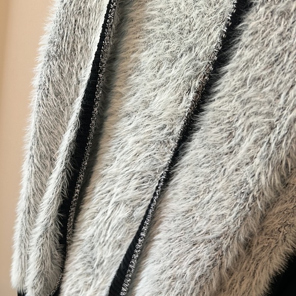 Vintage Havana | Sweaters | Vintage Havana Fuzzy Gray Cardigan Sweater ...